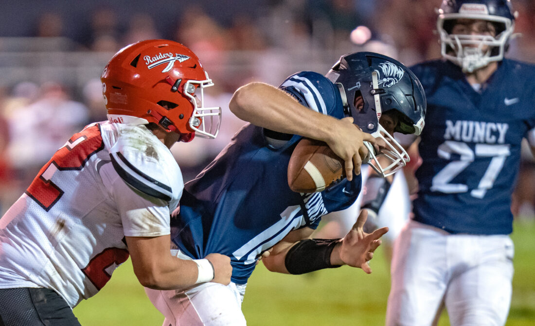 Montgomery defeats Muncy and captures Old Shoe Trophy for first time ...